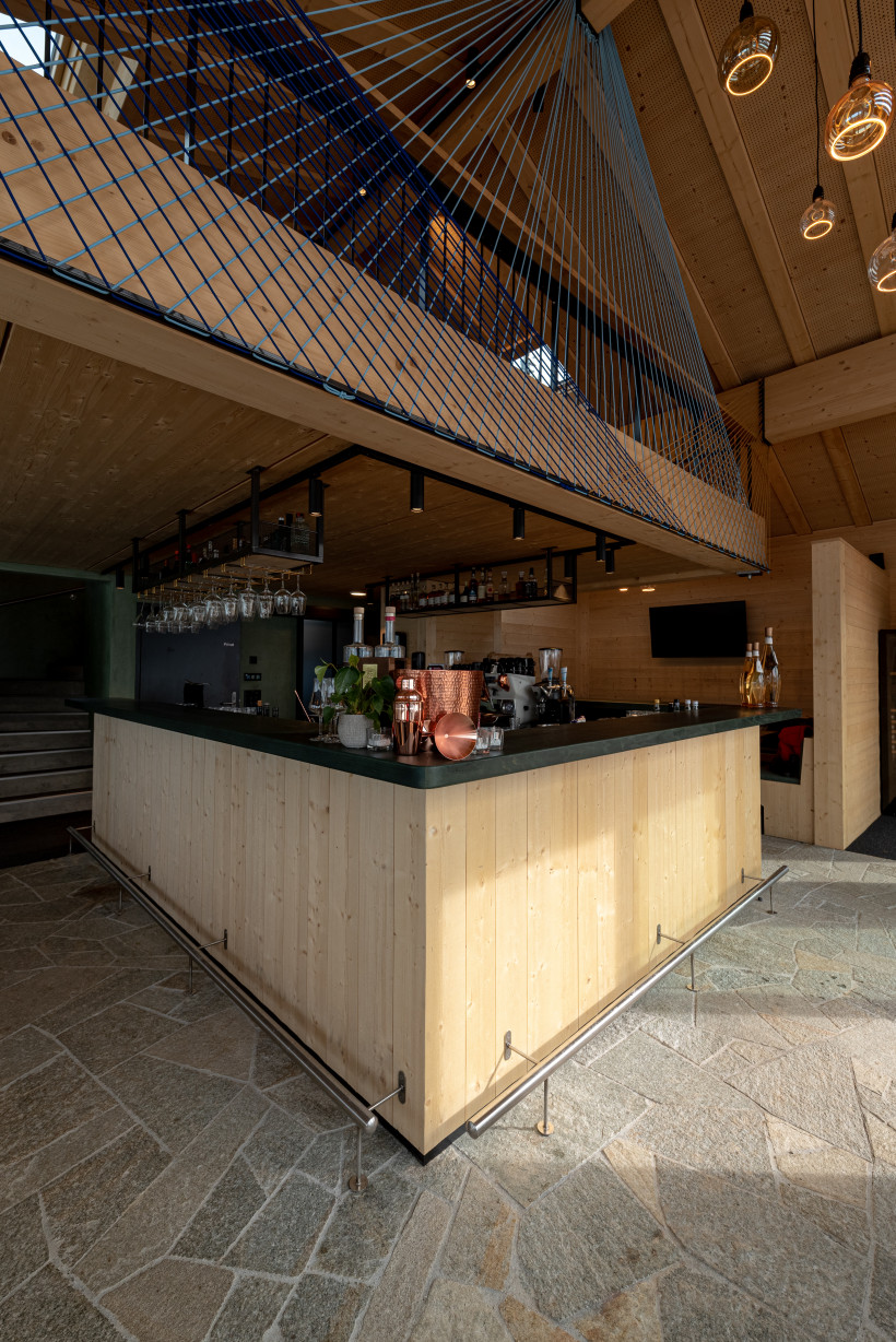 Reichenbach Architekten AG | Neubau Bar/Restaurant Eggli-Lounge